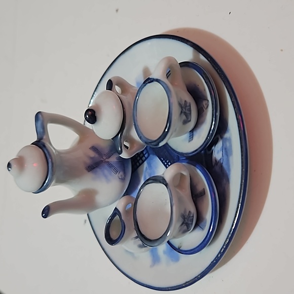 Source Unknown | Other | Vintage Hand Painted Delft Blue Miniature Tea ...